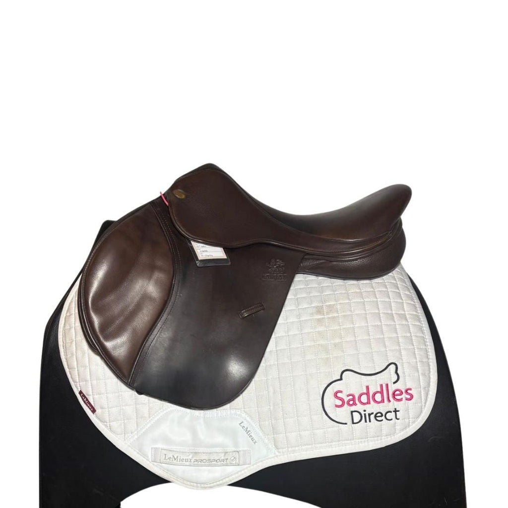 Fairfax Classic Dual Flap Jump Brown 17" ADJ | Saddles Direct