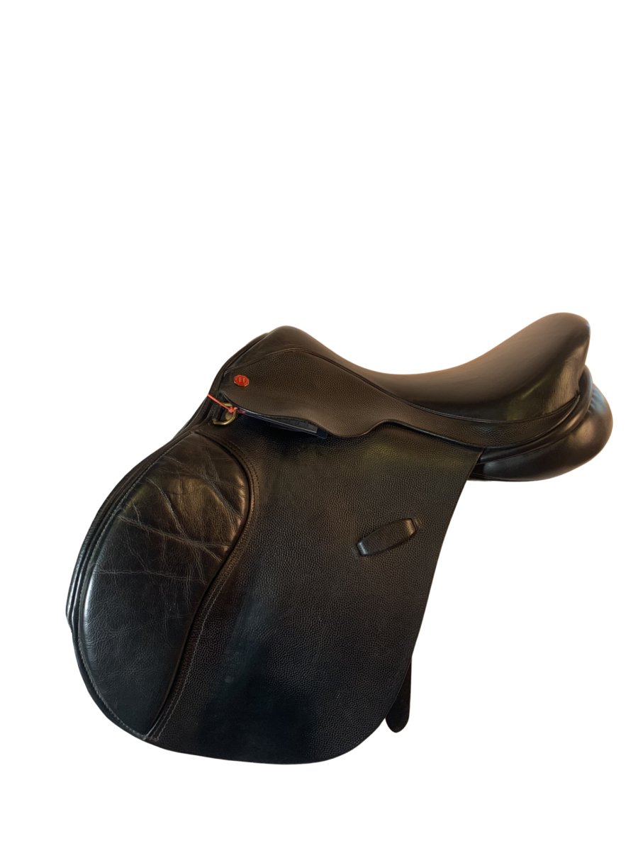 Event Hastilow Concept Jump Black 16.5" - Saddles Direct